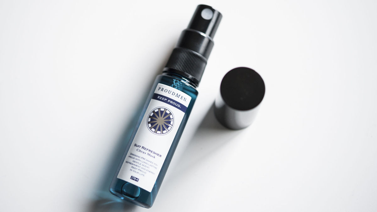 「プラウドメンのスーツリフレッシャーCM」ビー編集部 | TABI LABO