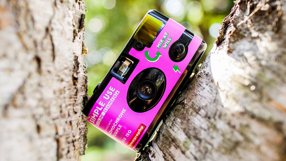 「LomographyのSimple Use Film Camera」石川望 | TABI LABO